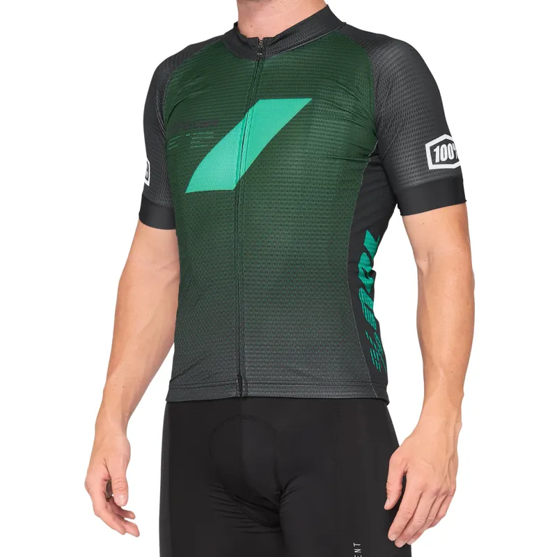 100 cycling gear store