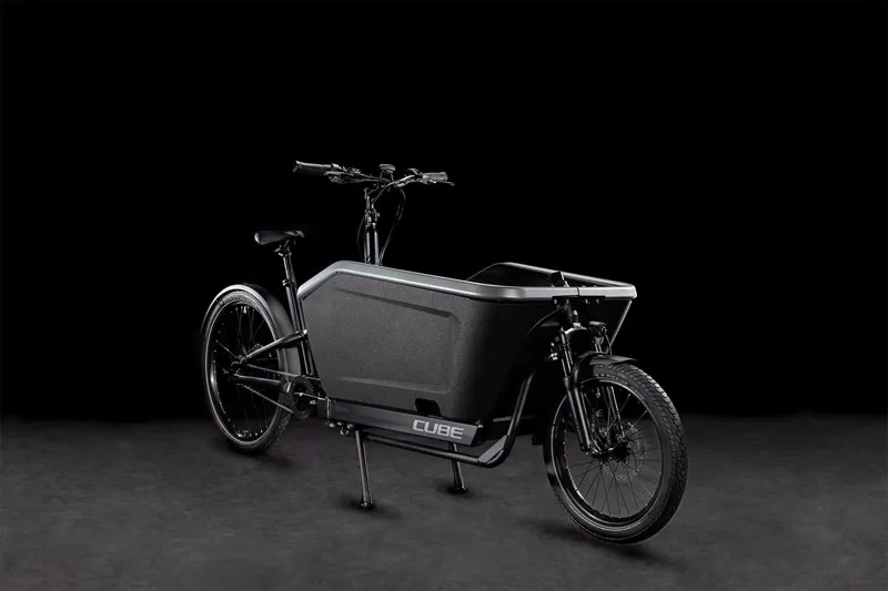 Cube cargo hybrid store