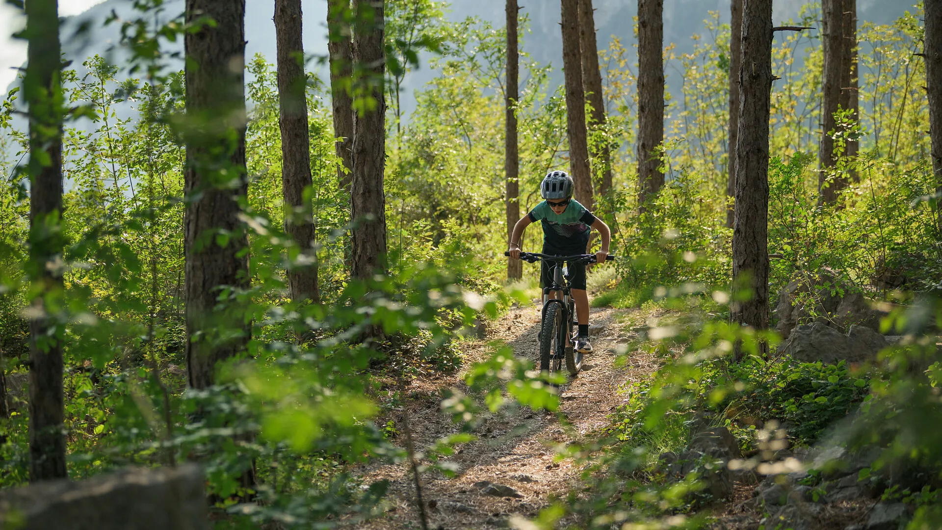 2026 Cube Acid 260 Disc Kids Mountain Bike - Galactic/Cyan