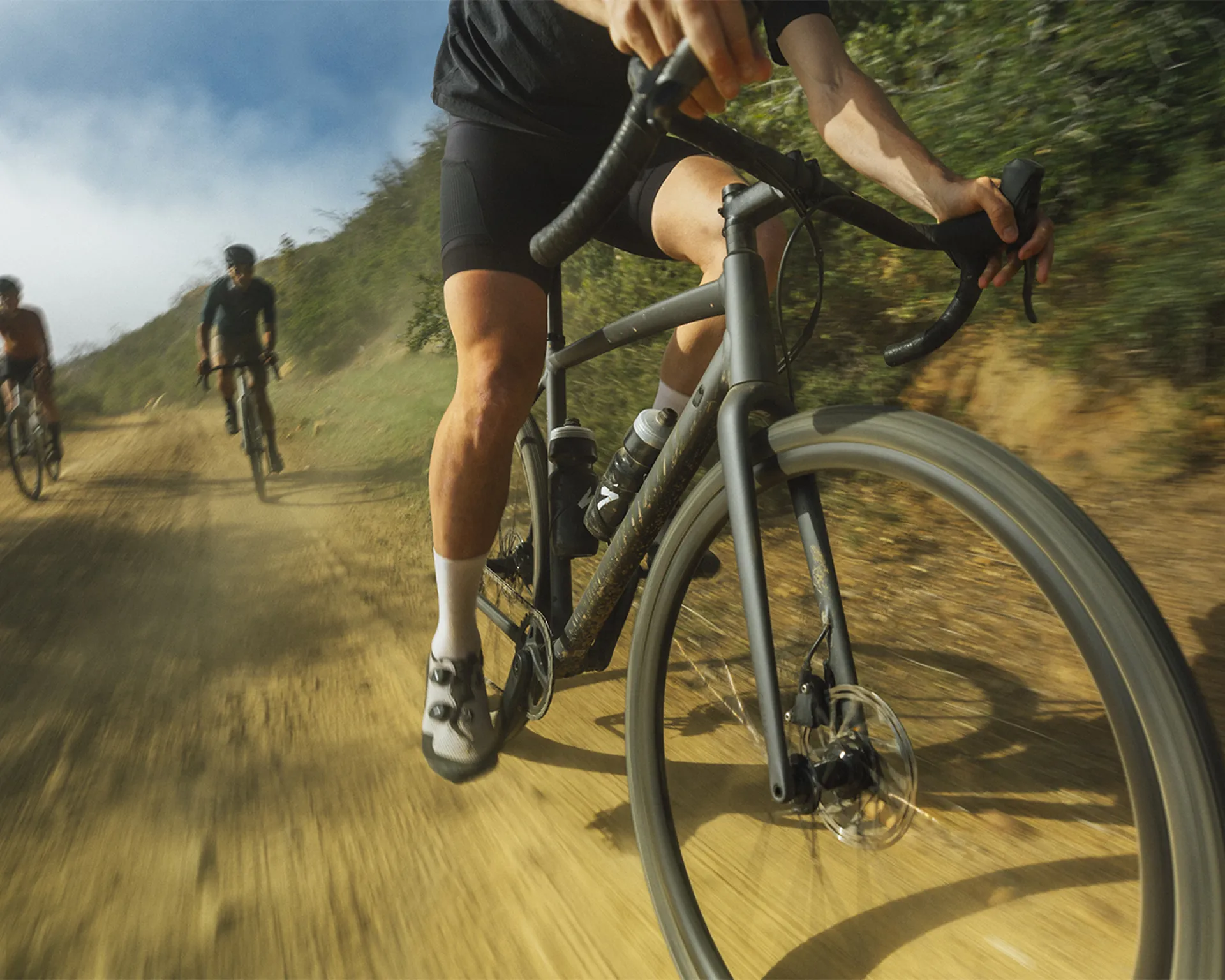 2025 Specialized Crux Comp Gravel Bike - Satin Carbon/Smoke